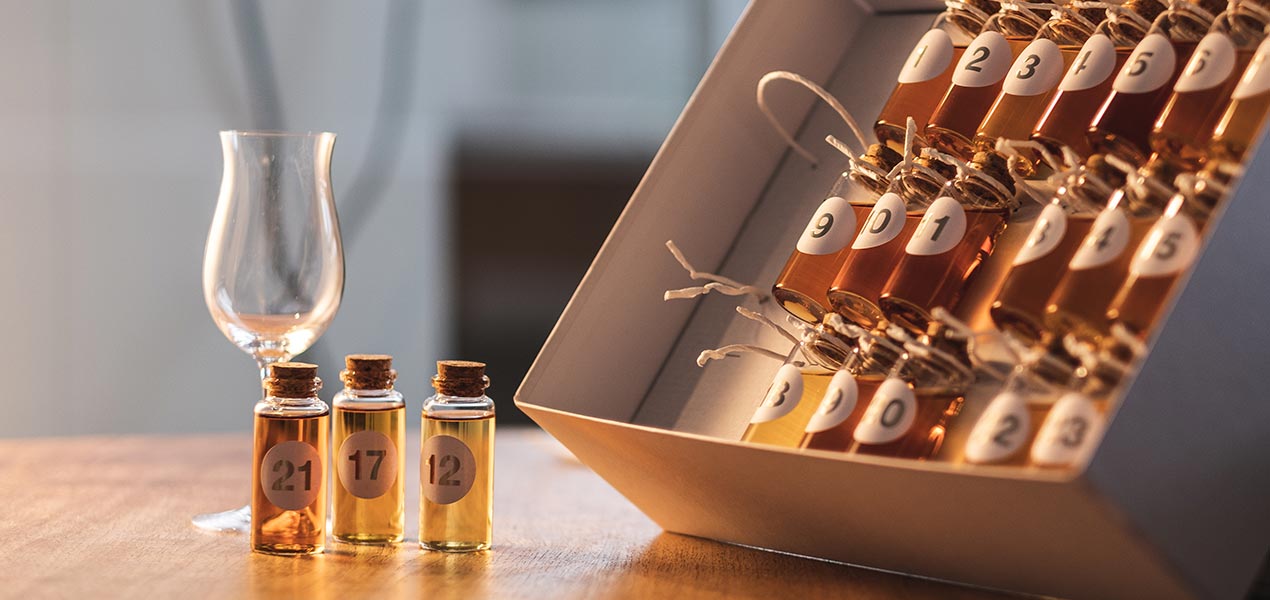 クリスマスまでのコニャックのカレンダー？Cognac Advent Calendarとは何か！？ - Brandy Daddy -ブランデーダディ-